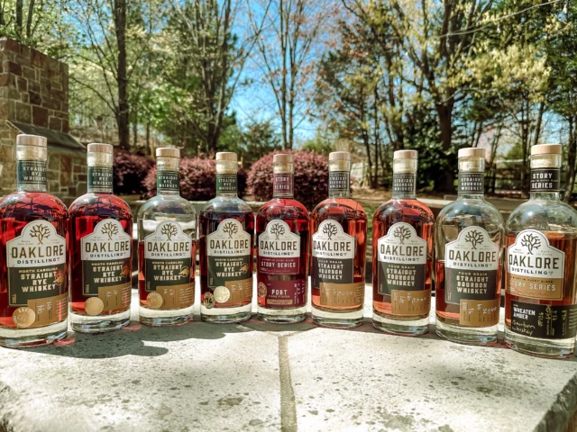 Oaklore Distilling | Crafting Premium Spirits